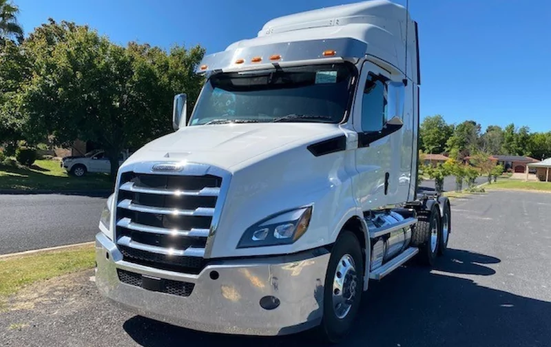 Freightliner Cascadia Seat Covers Full Canvas Freightliner Cascadia Seat Covers Full Canvas